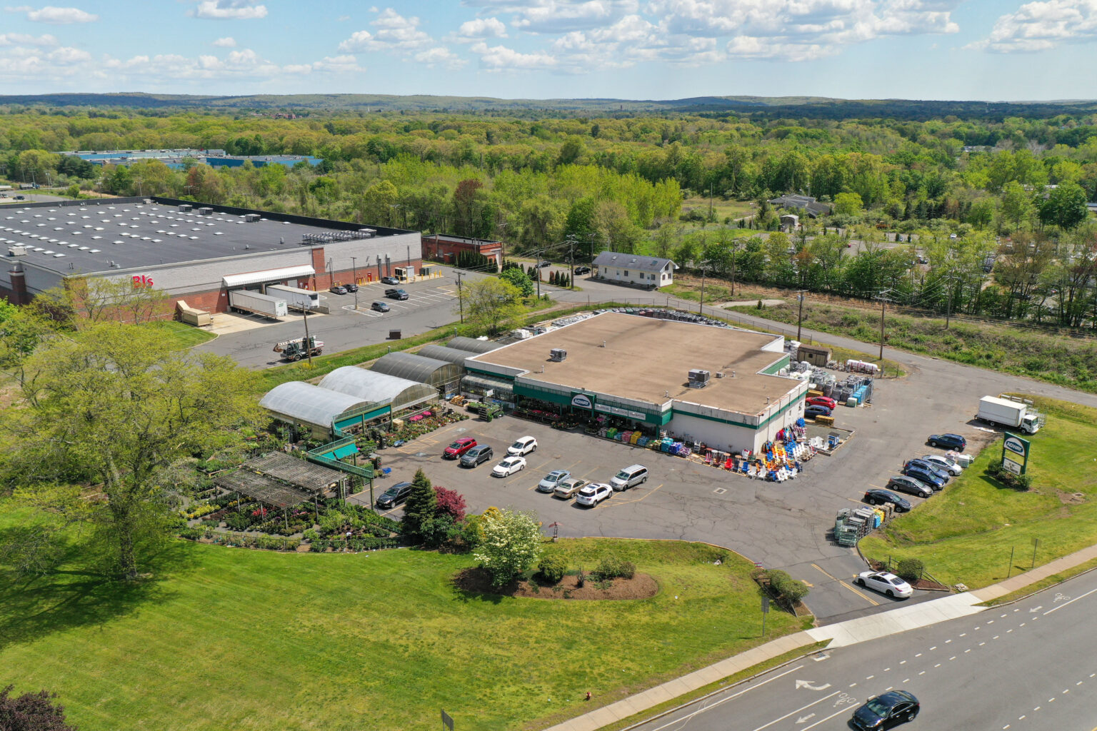 Manchester Smithland Included In $10.5 Million Commercial Land Sale ...