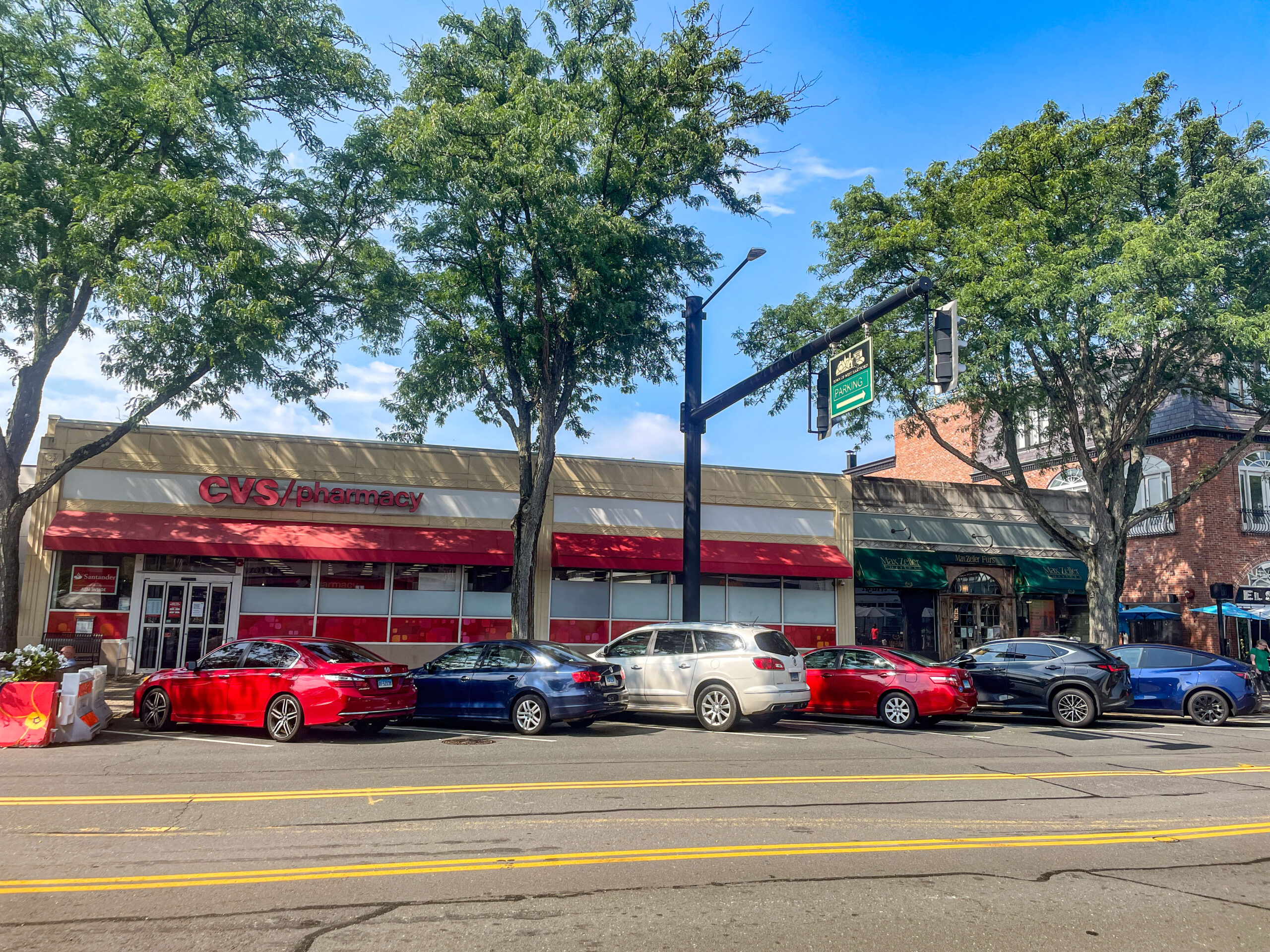 West Hartford, CT – 978 Farmington Avenue | New England Retail Properties